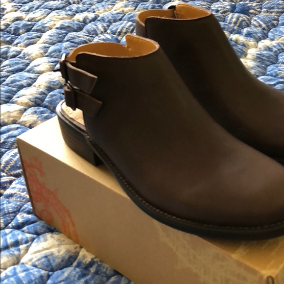 Latigo | Shoes | Latigo Cupcake 8 2 Open Back Booties In Espresso ...